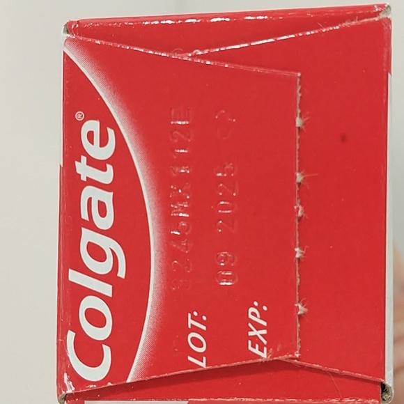 Colgate/ Oral-B | Grooming | Colgate Toothpaste And Oralb Toothbrush ...